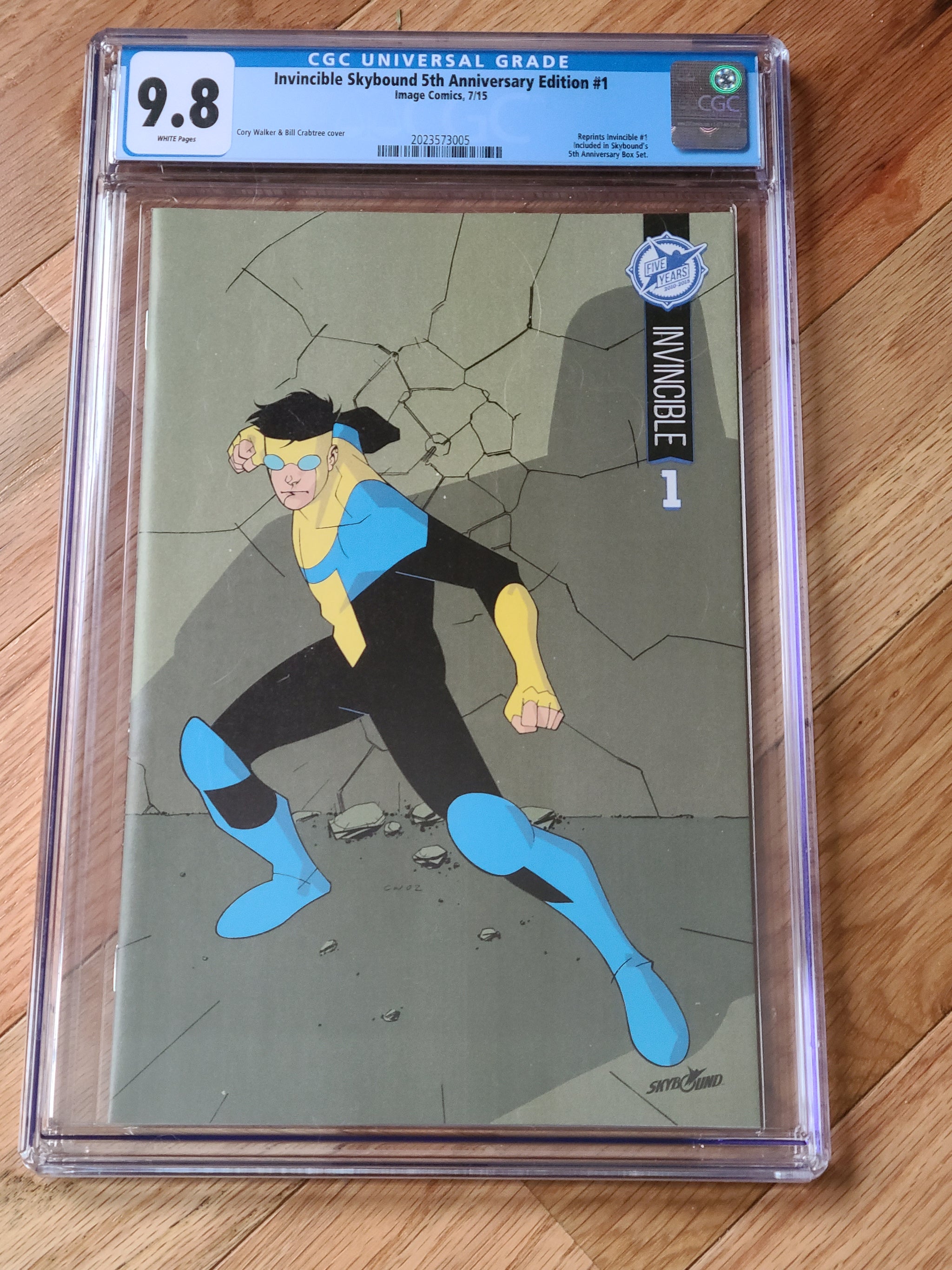 INVINCIBLE #1 5TH ANNIVERSARY EDITION 9.8 CGC – Comic Connection